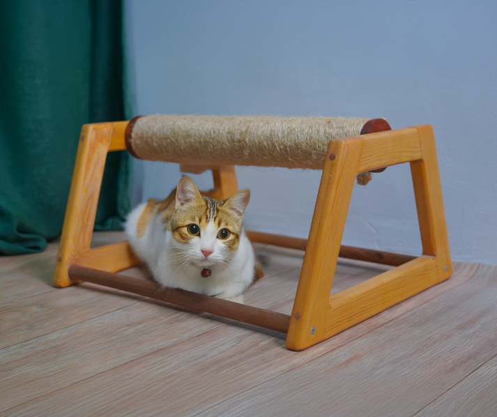 Wooden cat Scratching Post, Cat Scratcher, Horizontal Floor cat, Scrat ...